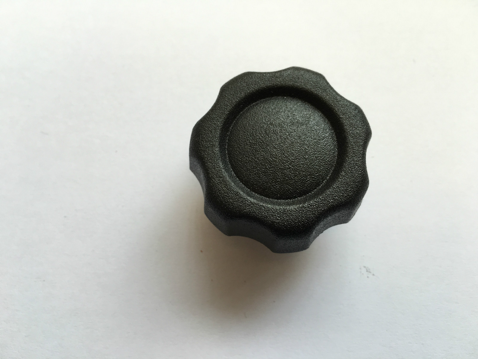 Plastic Handwheel - 40mm Diameter with M8 Thread | eBay UK
