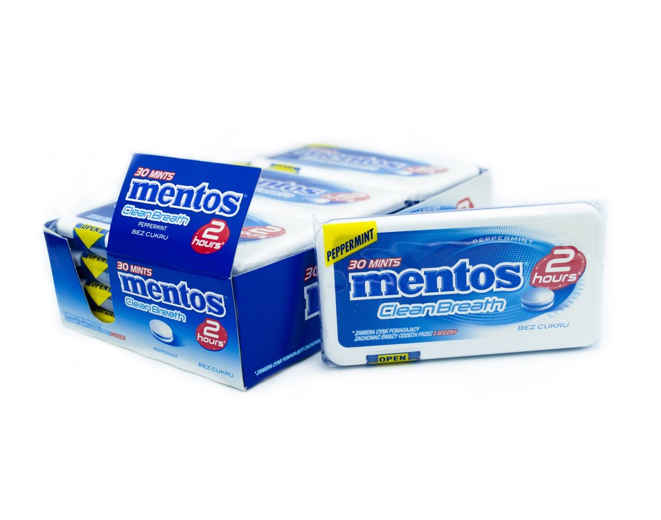 Mentos Clean Breath Peppermint Mints Family Pack 12x21g Sugar Free ...