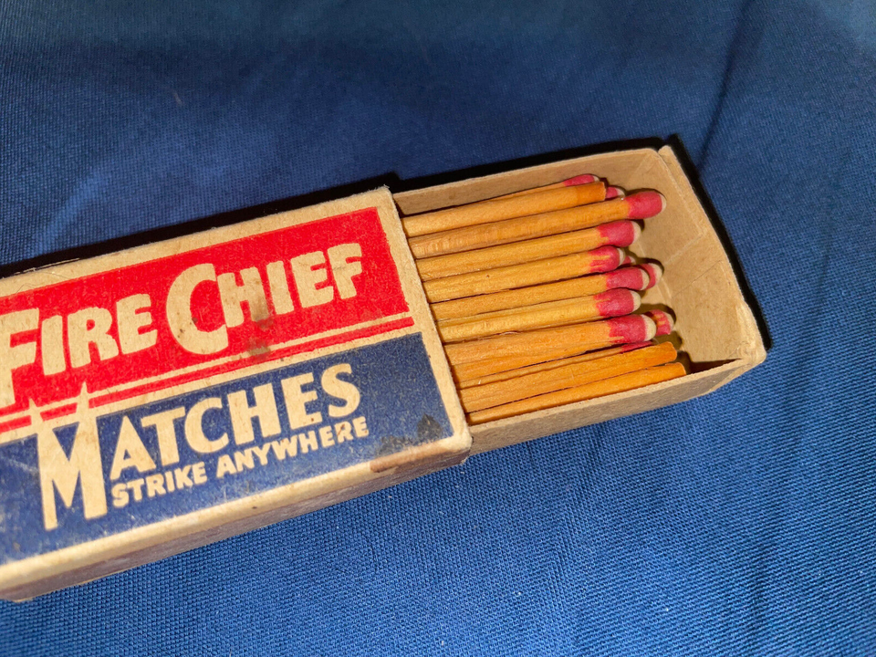 VINTAGE Fire Chief Matches Pocket Size BoxPACIFIC MATCH CO. U.S.A. VERY ...