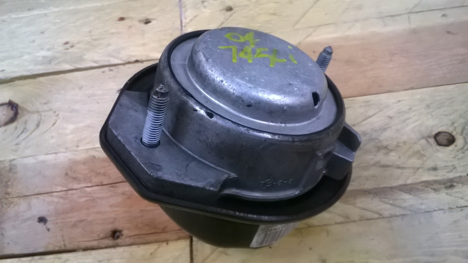 BMW E65 E66 7 SERIES ENGINE RUBBER MOUNT RIGHT PASSENGER SIDE ...