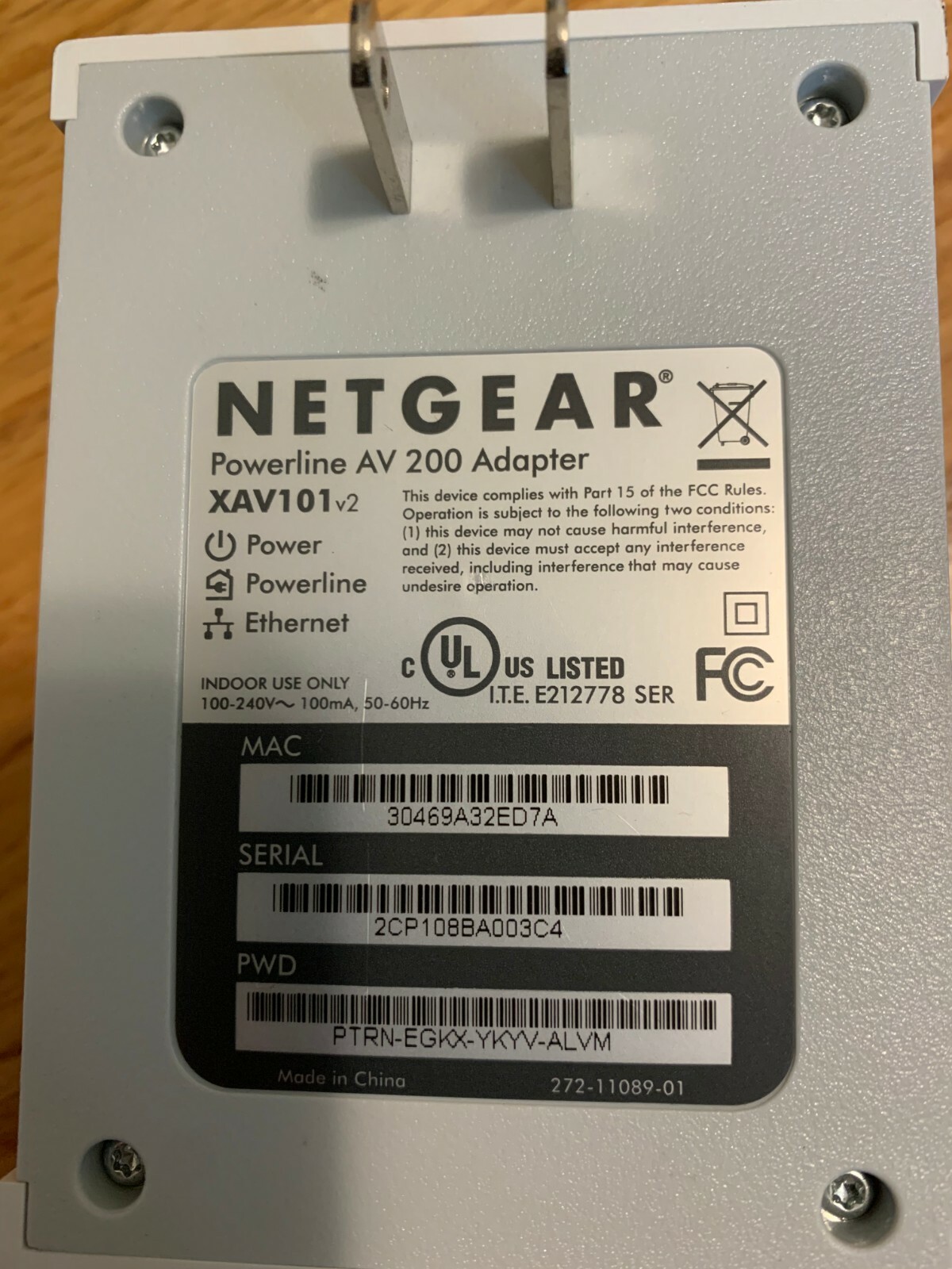 NETGEAR POWERLINE AV 200 ETHERNET ADAPTER XAV101 - Uses Home Wiring for ...