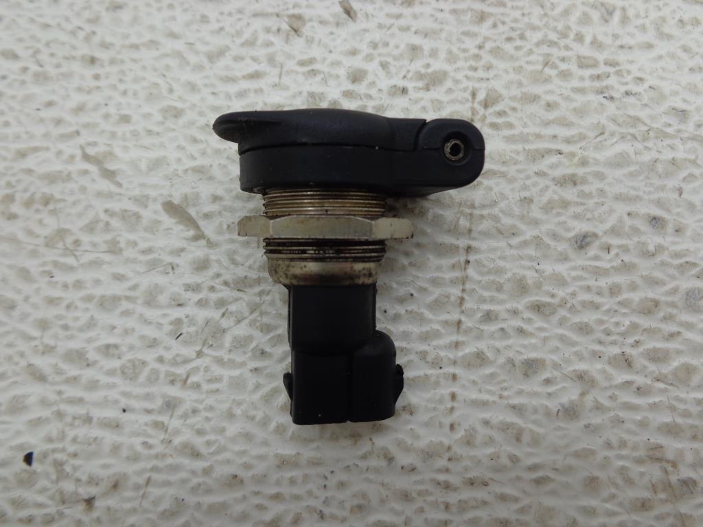 BMW PLUG IN SOCKET F650 G650 K1100 K1200 R100 R1100 R1150 R1200 R850 ...