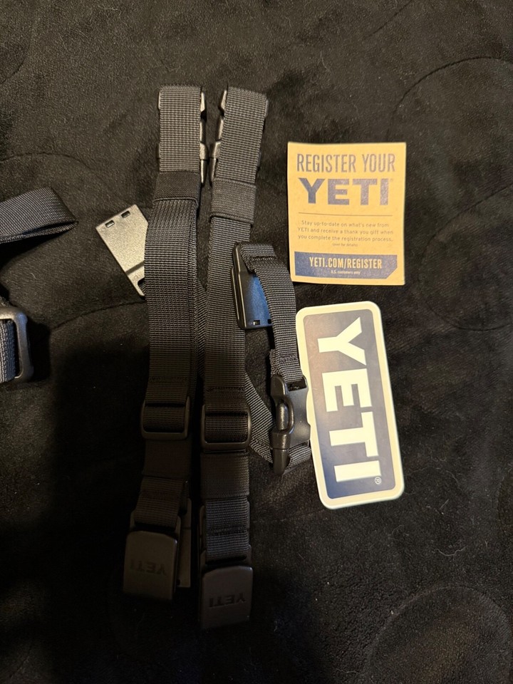Yeti Crossroads 27L Backpack Water Resistant Foam Straps Zipper Pockets ...