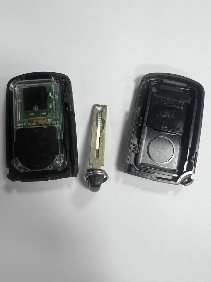 GENUINE TOYOTA 2 BUTTON REMOTE SMART KEY FOB TESTED TOKAI RIKA BA7EQ ...