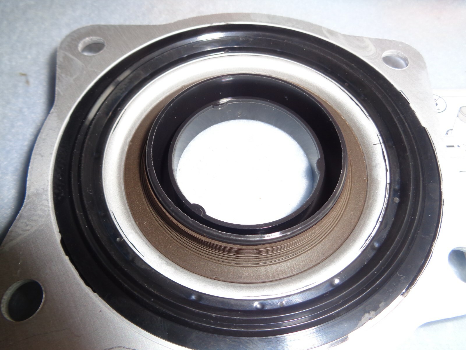 Elring Dichtflansch Steuerkasten Deckel 94810191020 passend für Porsche ...