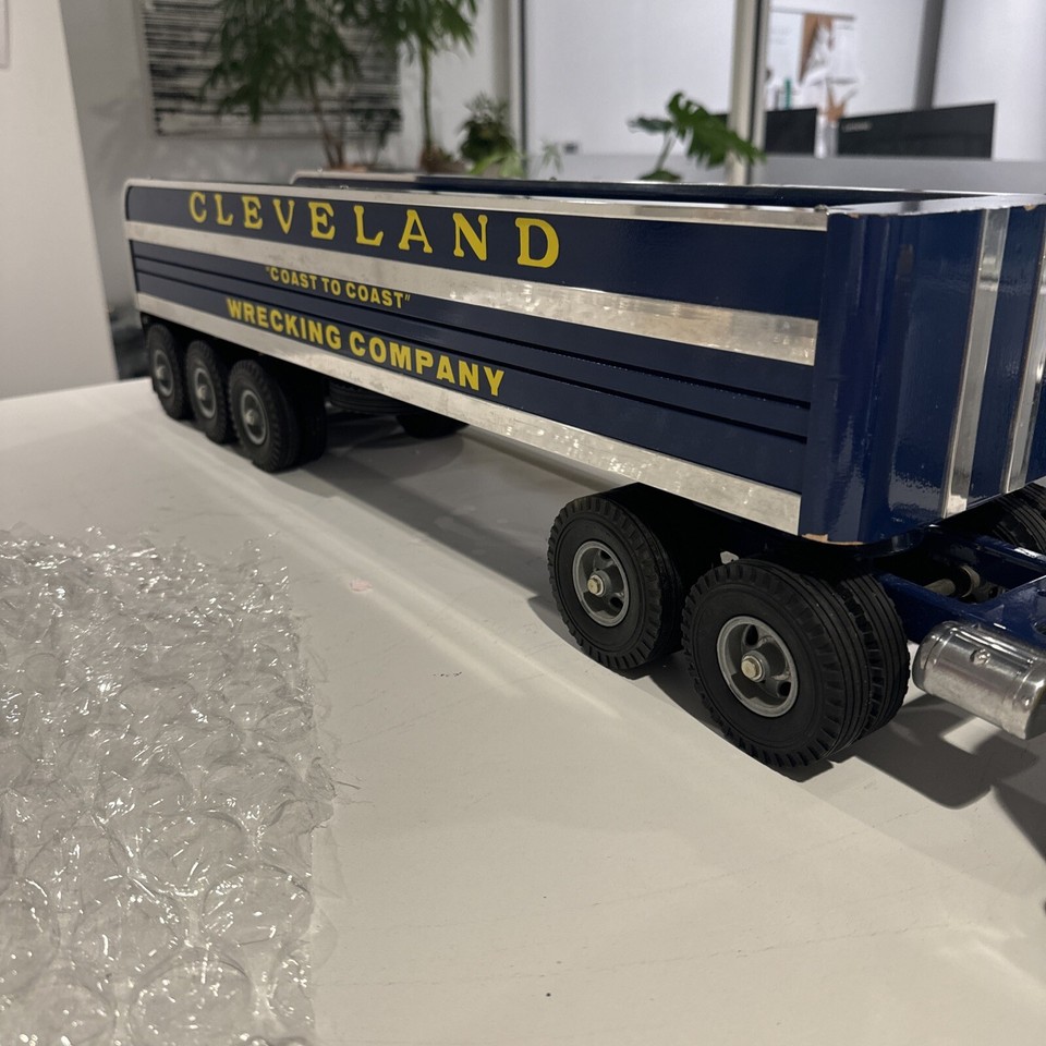 Vintage 1953 Smith-Miller Mack 'B' Semi Truck and Trailer Cleveland ...