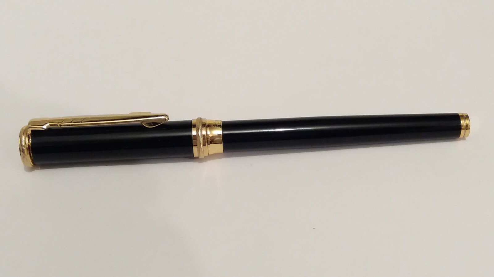 vintage Ronson fountain Pen Vintage Black Gold Color | eBay