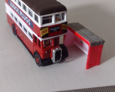 N scale 1/148 red bus stop x2 (plastic) | eBay UK