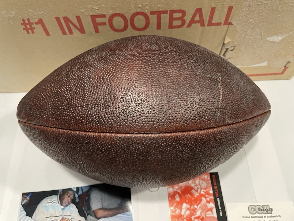 Willie Wood signed Wilson NFL Throwback Duke Football Autograph w/"HOF ...