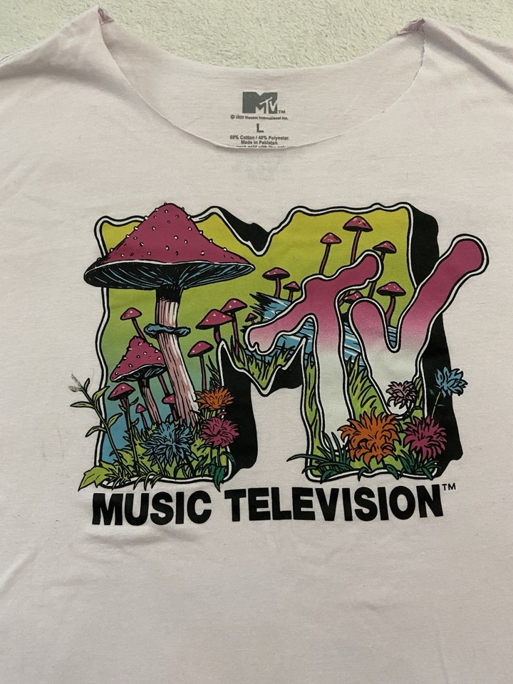 MTV Logo Women's T-Shirt Size Large Pink Cut Neck Short Sleeve Mushroom ...