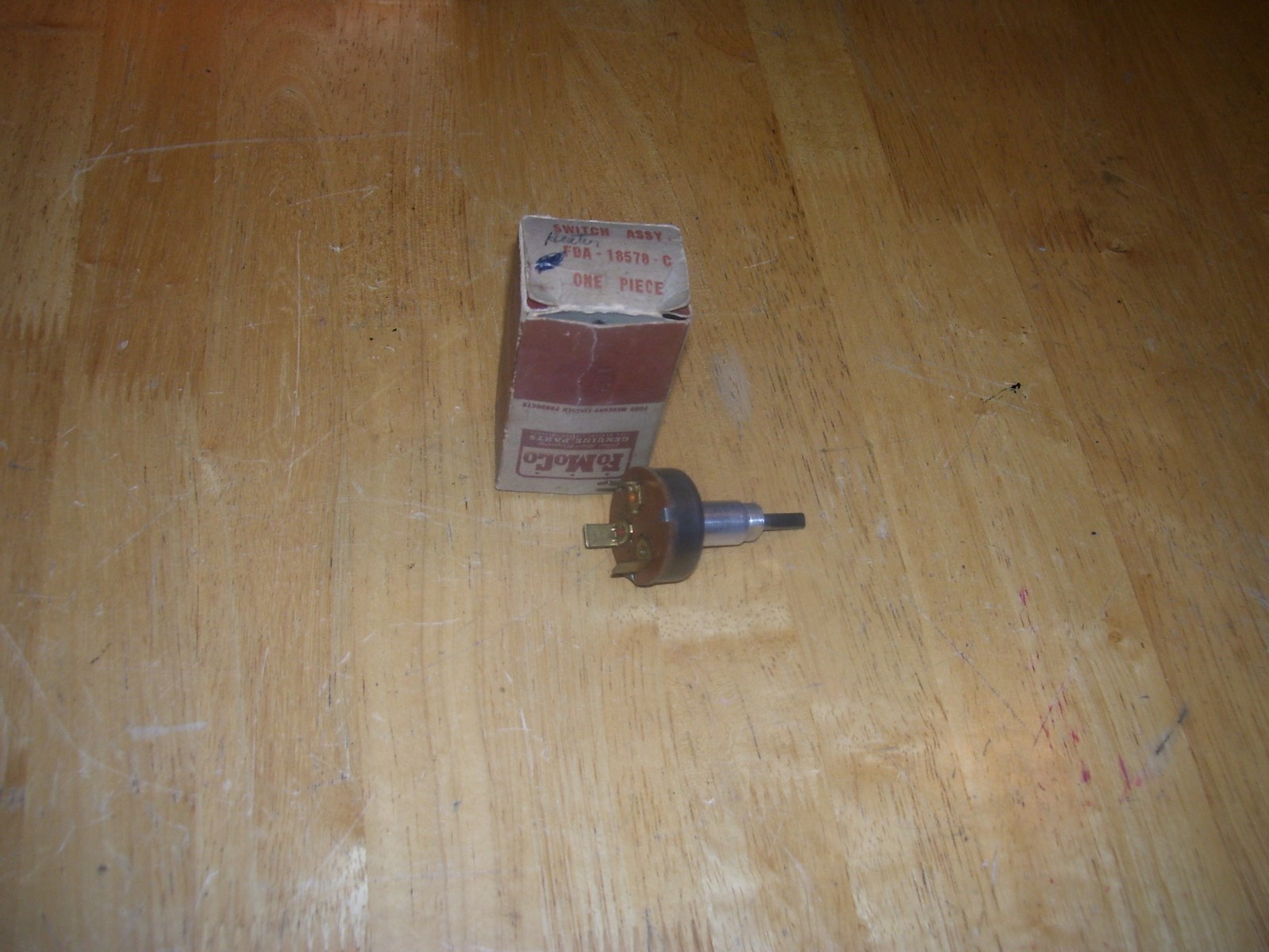 NOS FOMOCO 1954 54 FORD HEATER SWITCH 6 VOLT FDA-18578C SUNLINER ...