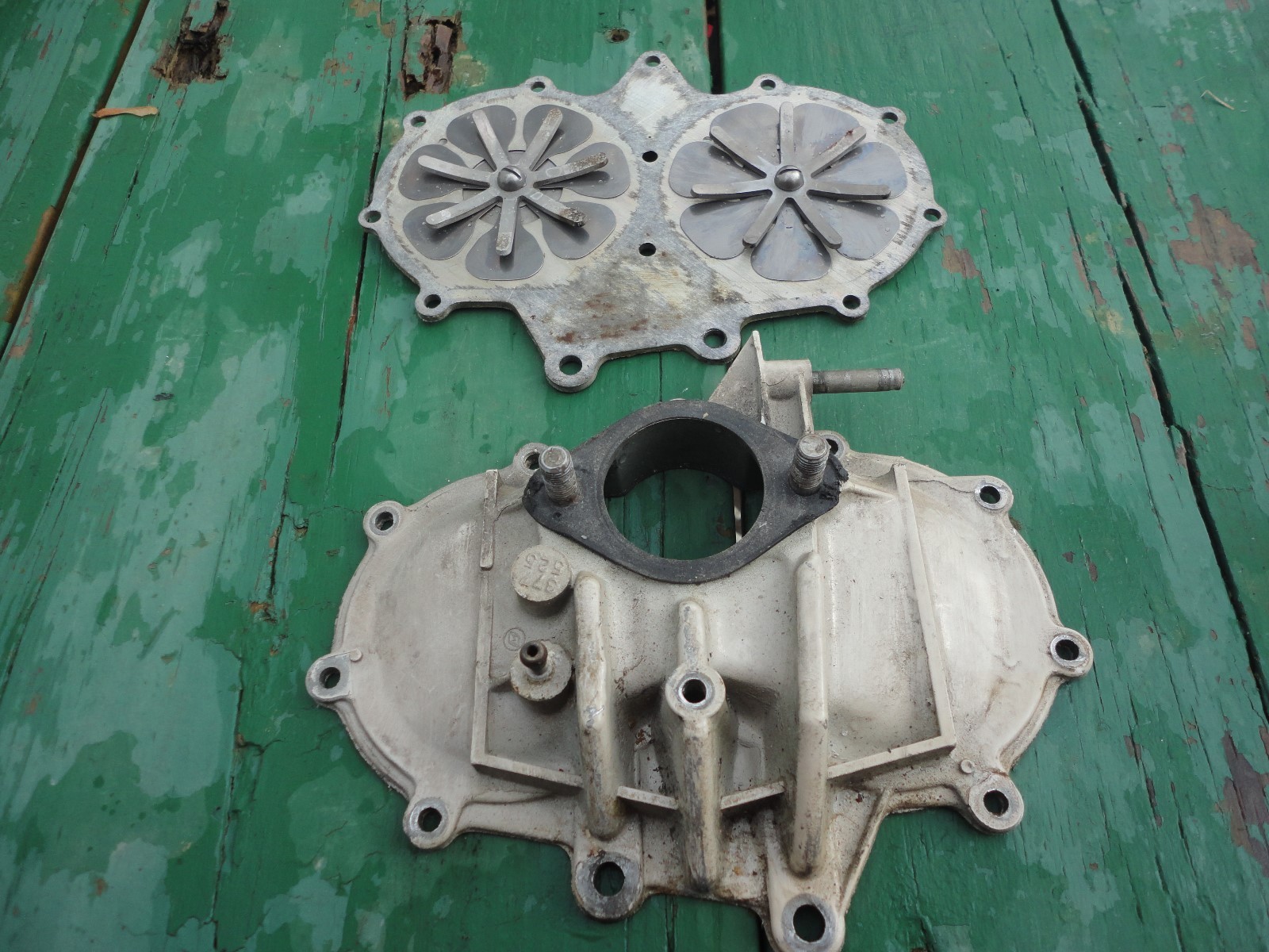 1966 Johnson Super Seahorse 33 HP RXE-14D reed valve | eBay