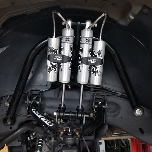 Cognito Dual Shock Hoops Kit w/ BJ Arms & Fox Shocks 03-09 Hummer H2 ...