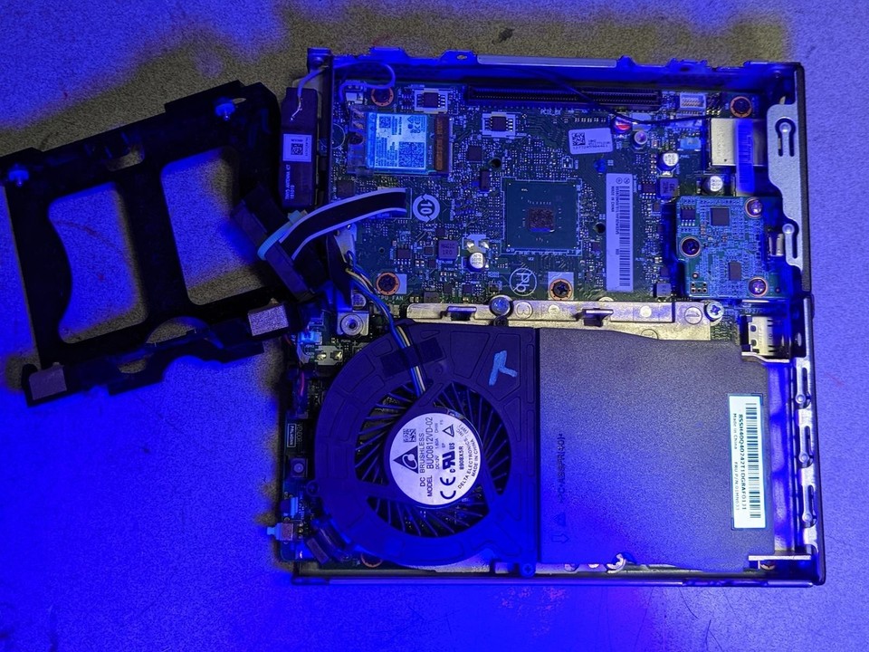 LENOVO THINKCENTRE M920Q i5-8600T @ 2.3 GHz, 8GB RAM, NO HDD/OS | eBay
