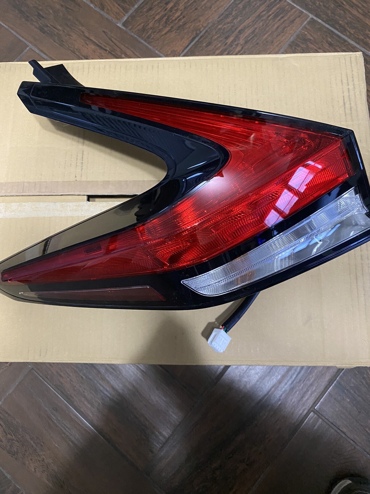 26555-5SA0A , 26555-5SA1A 2019-2022 Nissan Leaf LH Taillight | eBay