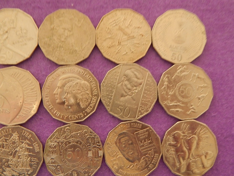 COMMEMORATIVE AUSTRALIAN 50 CENT COINS - 20 DIFFERENT COINS - LIGHTLY ...