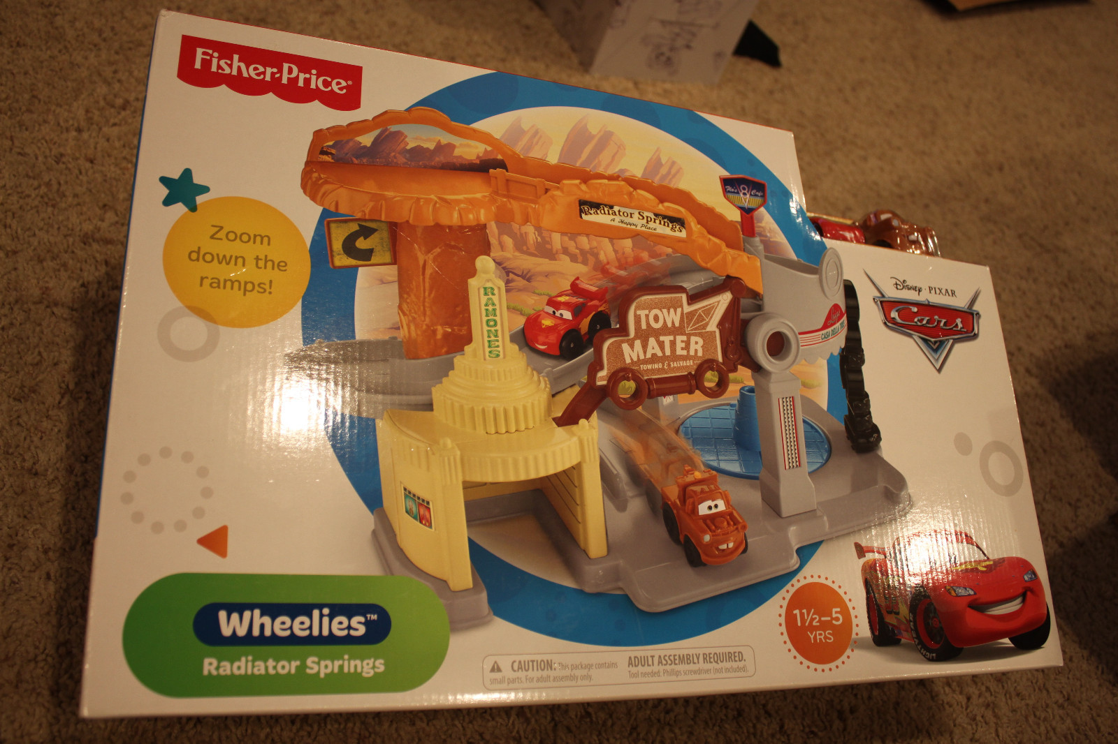 Fisher- Wheelies Radiator Springs Playset Disney Pixar Cars for sale ...