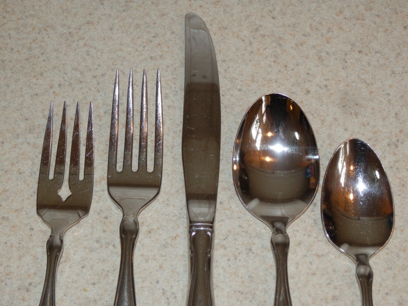 ONEIDA STAINLESS FLATWARE CANTATA PATTERN 5 PIECE PLACE SETTING | eBay