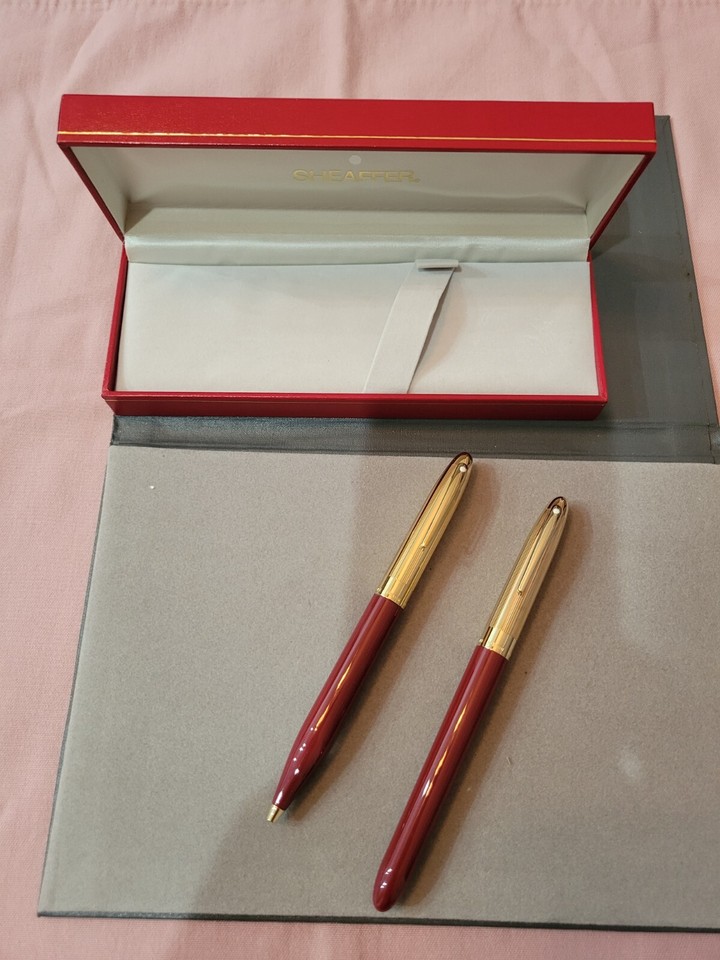 Sheaffer Crest WD, 23K GE-Red Laque fountain pen / ballpoint pen set ...