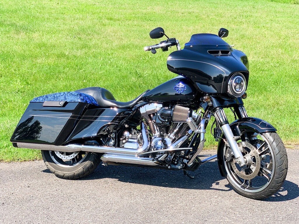 Custom Bagger for sale | Only 4 left at -70%