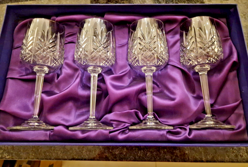 GIFT EDINBURGH CRYSTAL International Wine Glasses x 4 Vintage,Box ...