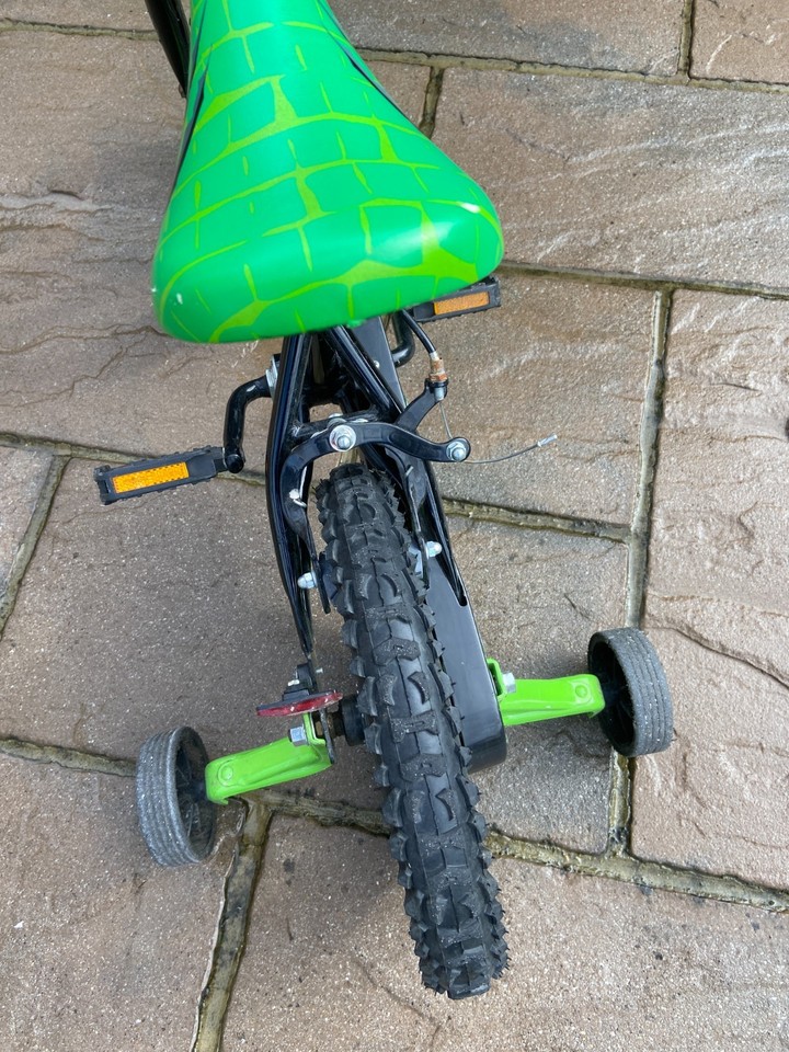 Apollo Claws Kids Bike 14" with stabilizers | eBay UK