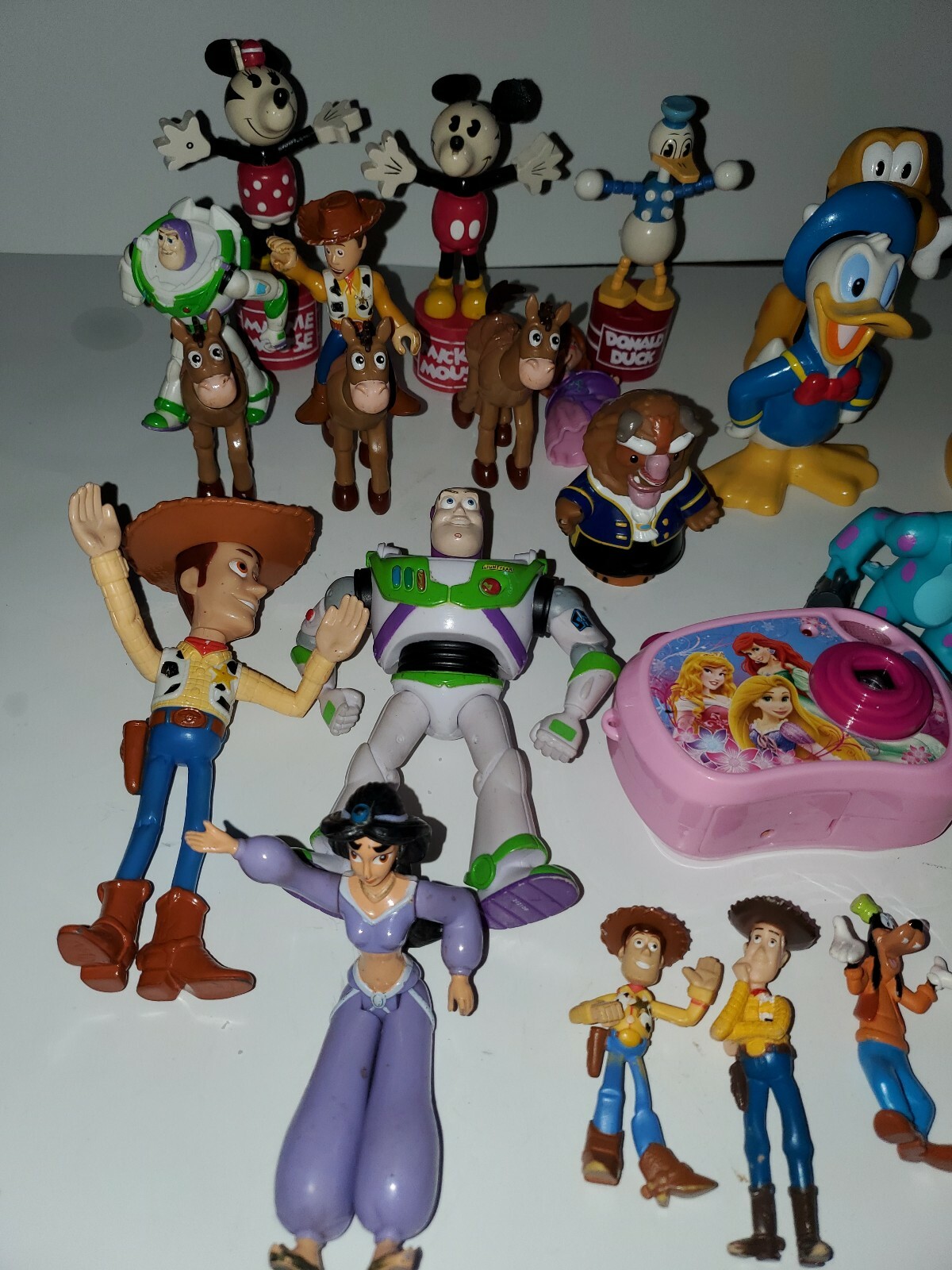 Lot of 25 Small Disney Characters Mickey Mouse Toy Story Princesses ...