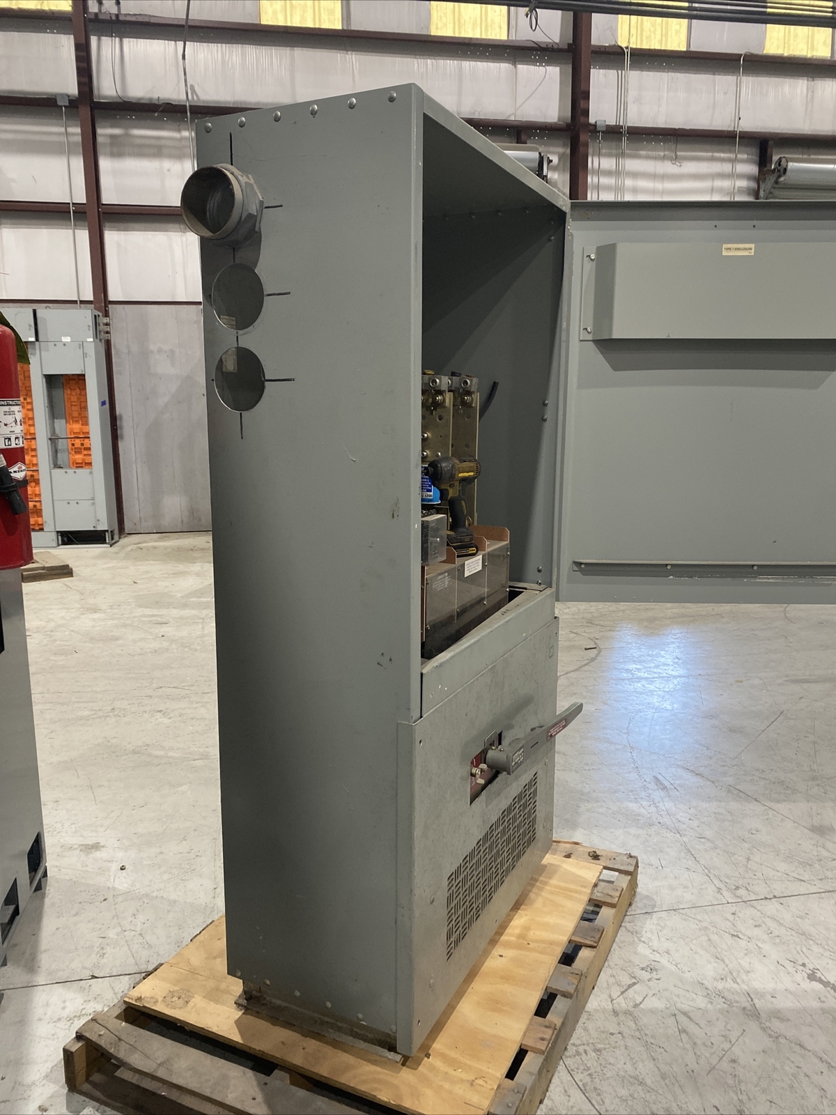 Bolted Pressure Contact Switch 1200 Amp 480Y/277 3 Pole 4 Wire Nema 1 ...