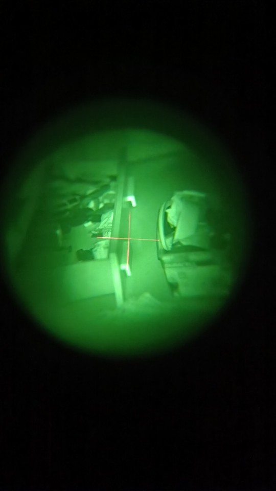 ATN Aries MK390 Paladin 1st Generation Night Vision Compact Rifle Scope ...
