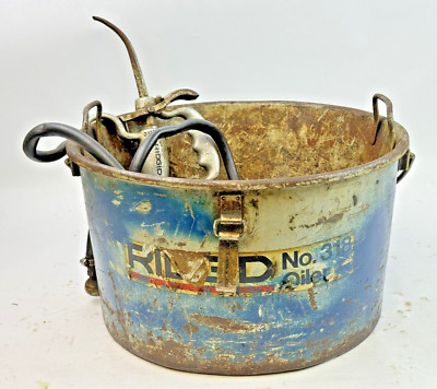 Pipe Threaders - Ridgid Oiler Bucket