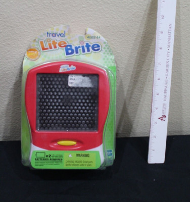 Lite Brite Travel 2006 Red Handheld 120 Pegs Fun Lights Art Road Trip | eBay
