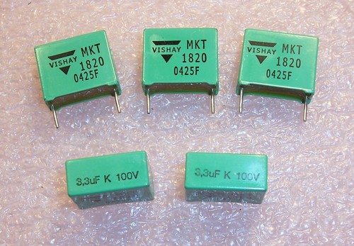 QTY (25) 3.3uf 100V 10% RADIAL POTTED DC FILM CAPACITORS MKT1820-533/ ...