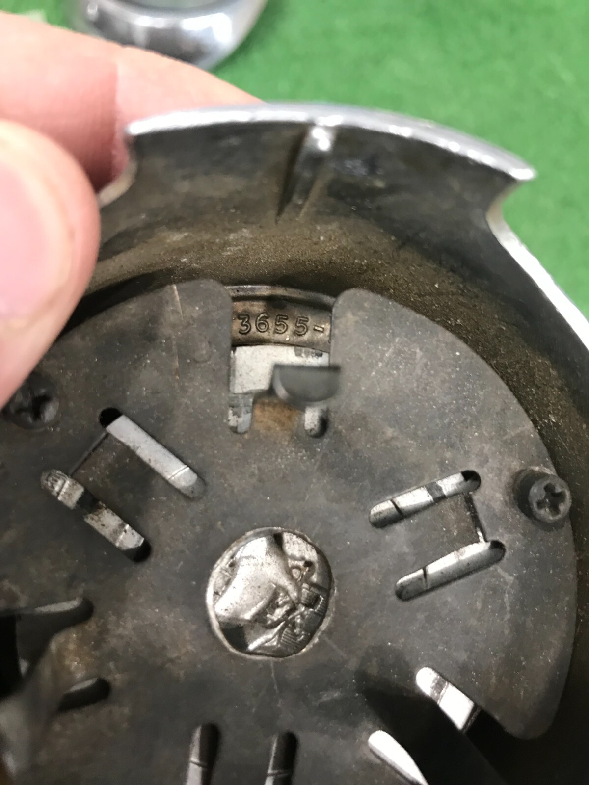 1965 1966 SHELBY Mustang Pony Steering Wheel Deluxe Horn Button ...