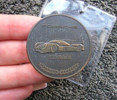 PORSCHE CALENDAR COIN BADGE 919 HYBRID 2015 MONOCHROME PURITY NOS | eBay
