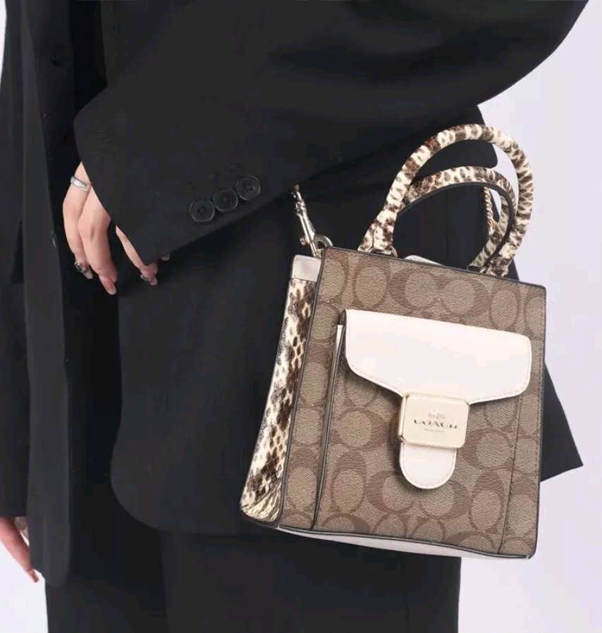 NWT Coach Mini Pepper Crossbody In Signature Canvas C7227 | eBay