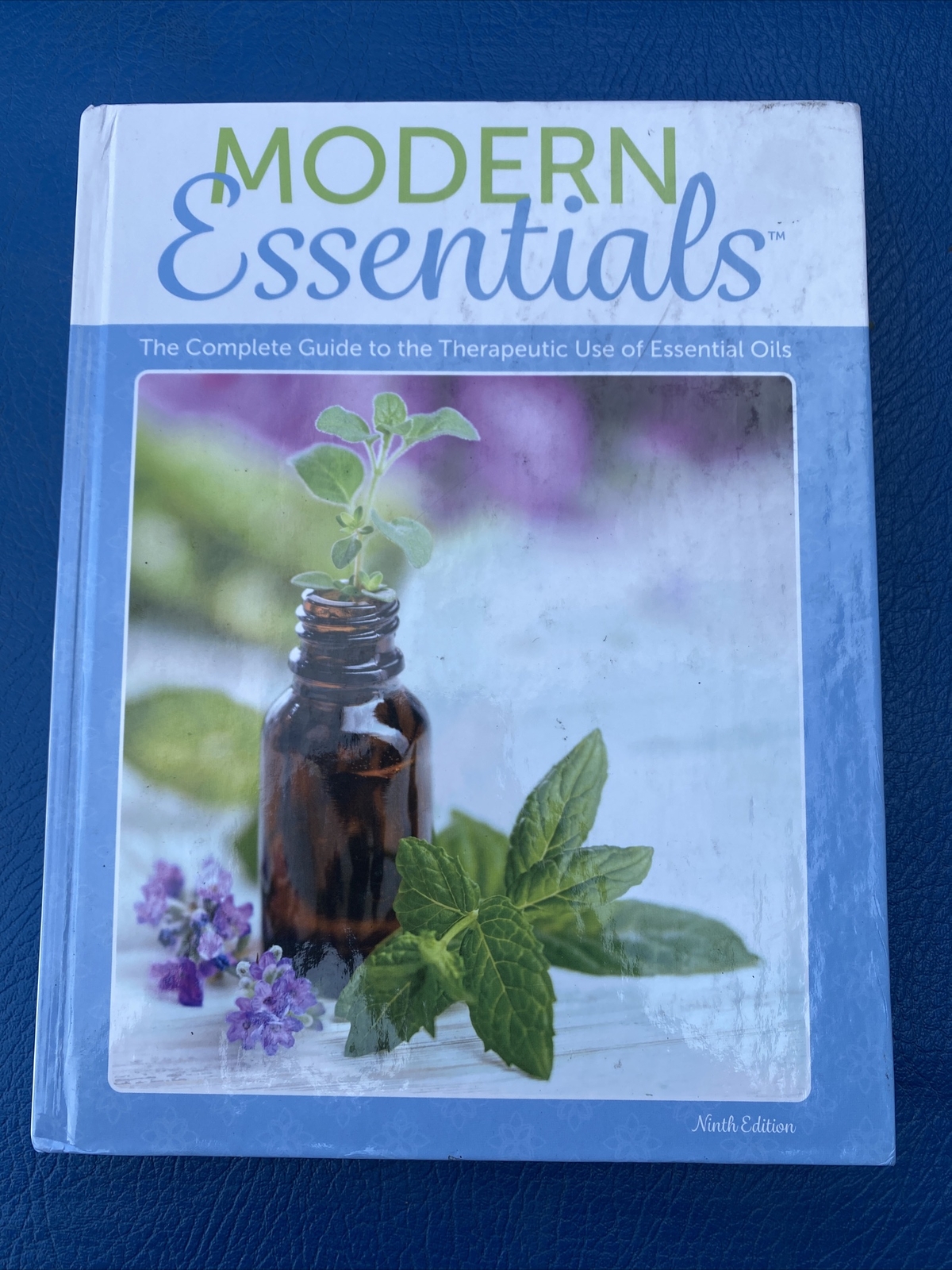 Modern Essentials 9th Edition Essential Oils Manual Guide Book doTERRA ...