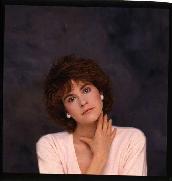 Ally Sheedy 80s Fashion