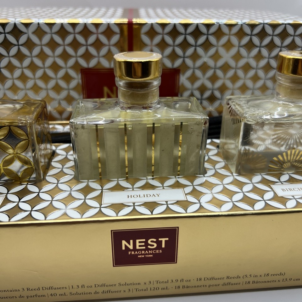NEST FRAGRANCES FESTIVE PETITE REED DIFFUSER TRIO - HOLIDAY -PINE ...