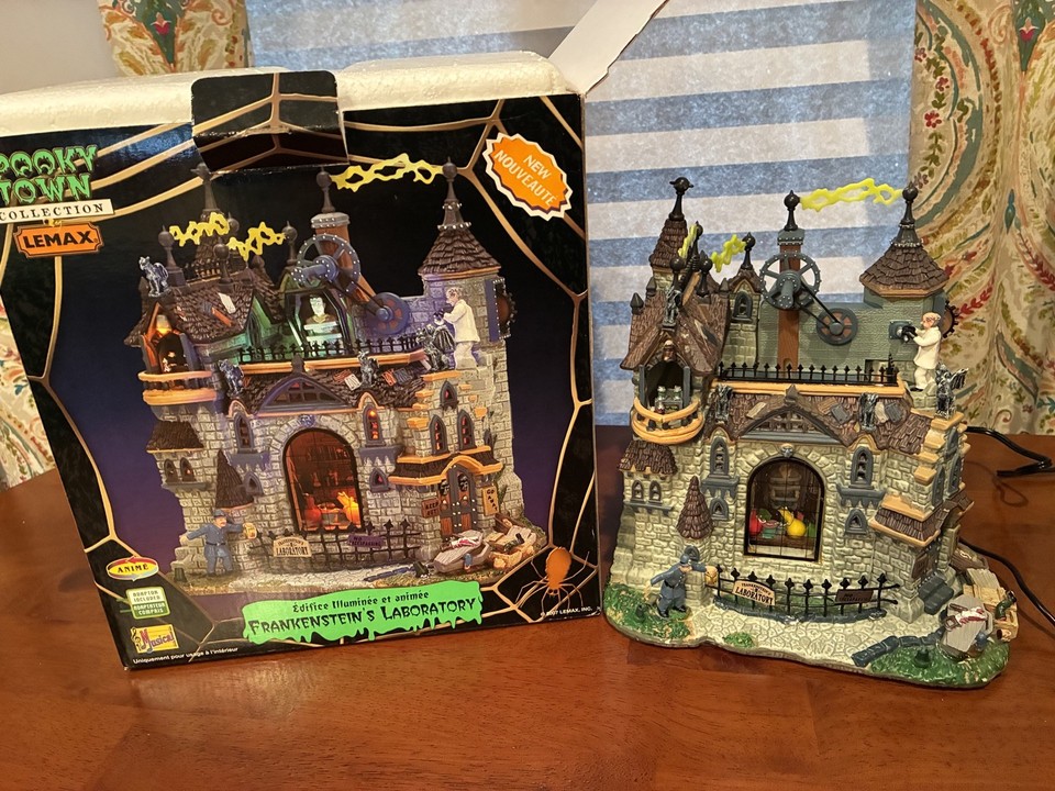 Lemax Spooky Town "Frankenstein's Laboratory", Perfect Condition. Plz ...