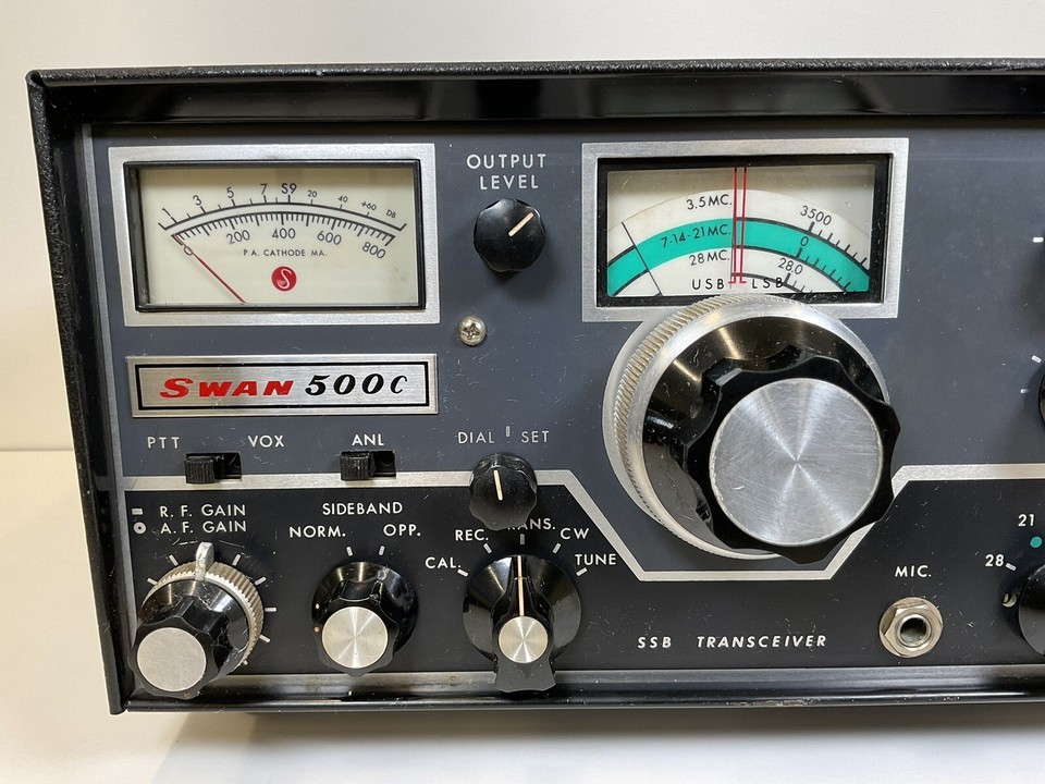 Swan Electronics 500C SSB Transceiver Ham Radio Tested Powers On | eBay