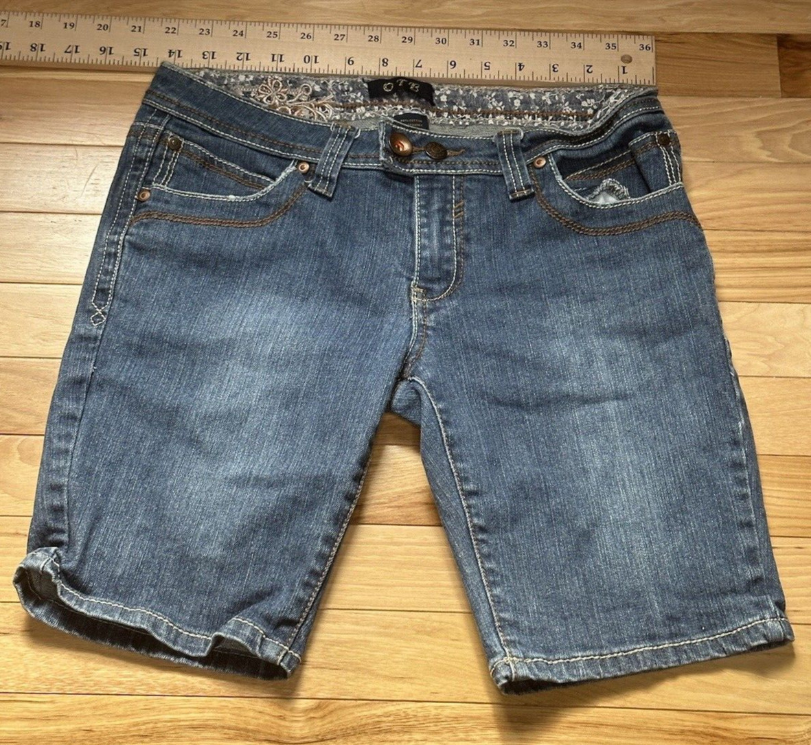 OTB woman's 8 denim shorts embroidery pockets - Gem
