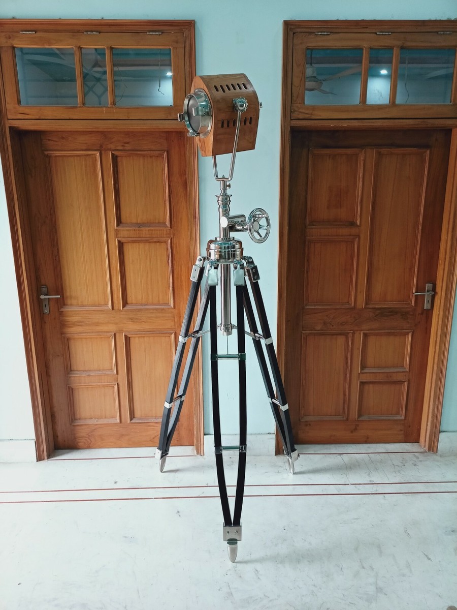 Hollywood Floor Spotlights