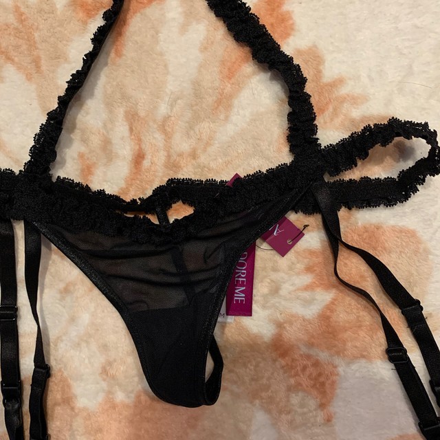 Adore Me Ashleigh Strappy Bodysuit Teddy Lingerie Lace Ruffle Garters ...