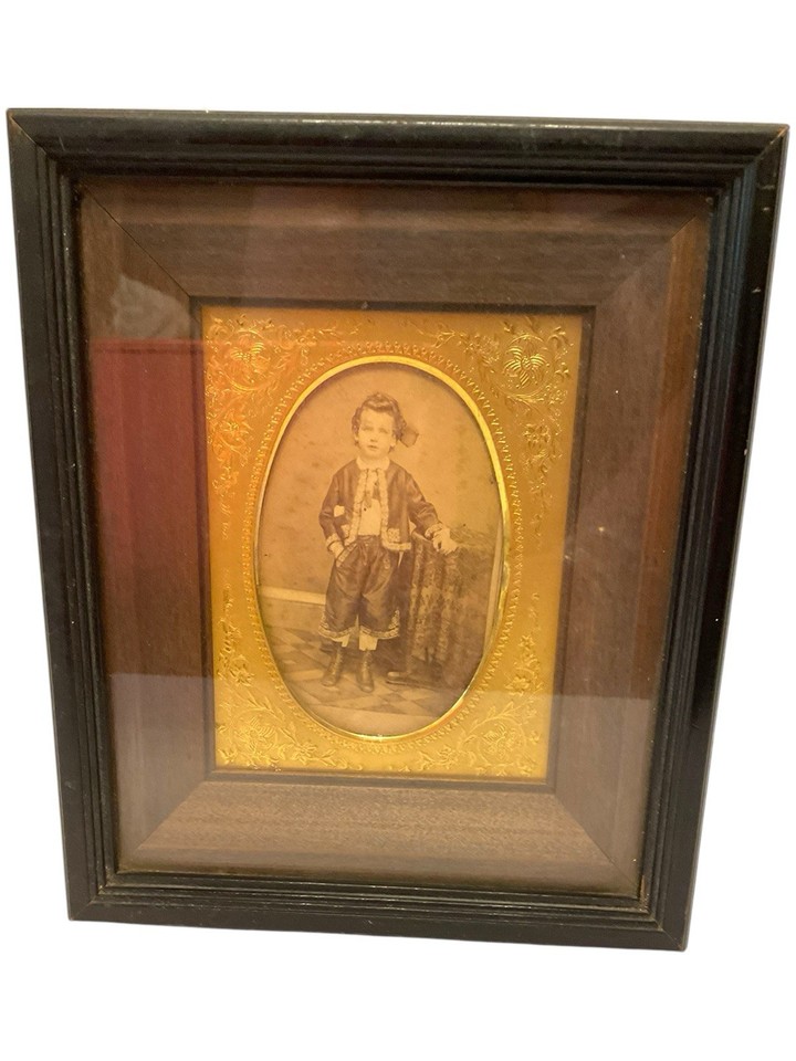 FINE ANTIQUE EARLY 1/6th PLATE TINTED DAGUERREOTYPE BOY 1840'S Walnut ...