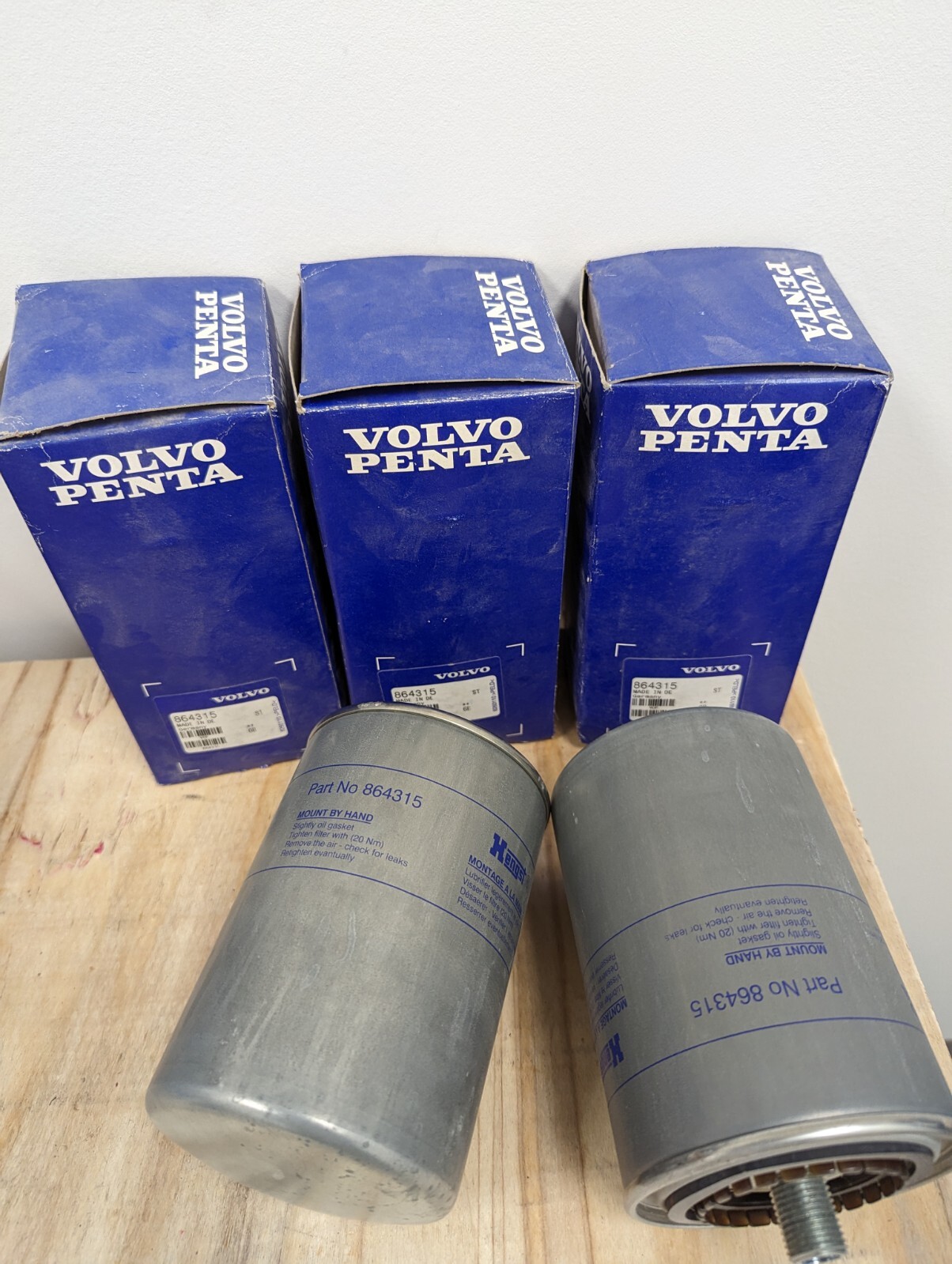 VOLVO 864315 - Fuel filter cross reference