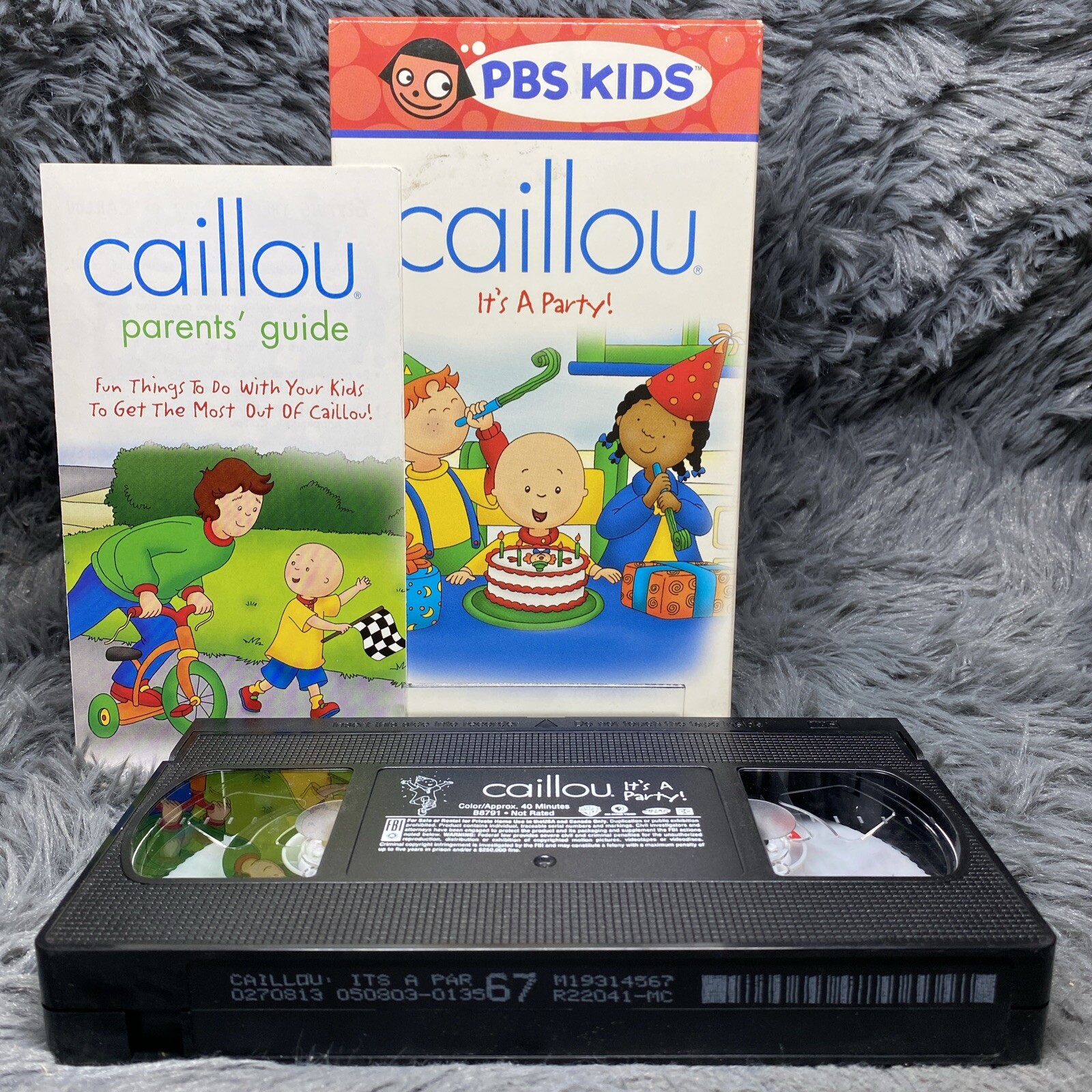 Caillou - Its a Party VHS Tape 2003 PBS Kids Home Video Kids Cartoon ...