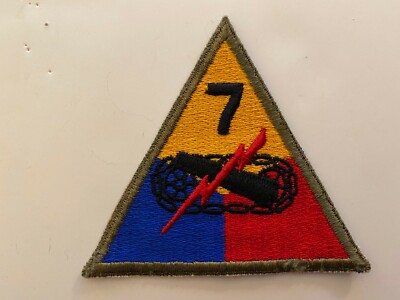 TT370 WW2 US Army Armored Tank Battalion Division Triangle Patch 7th ...
