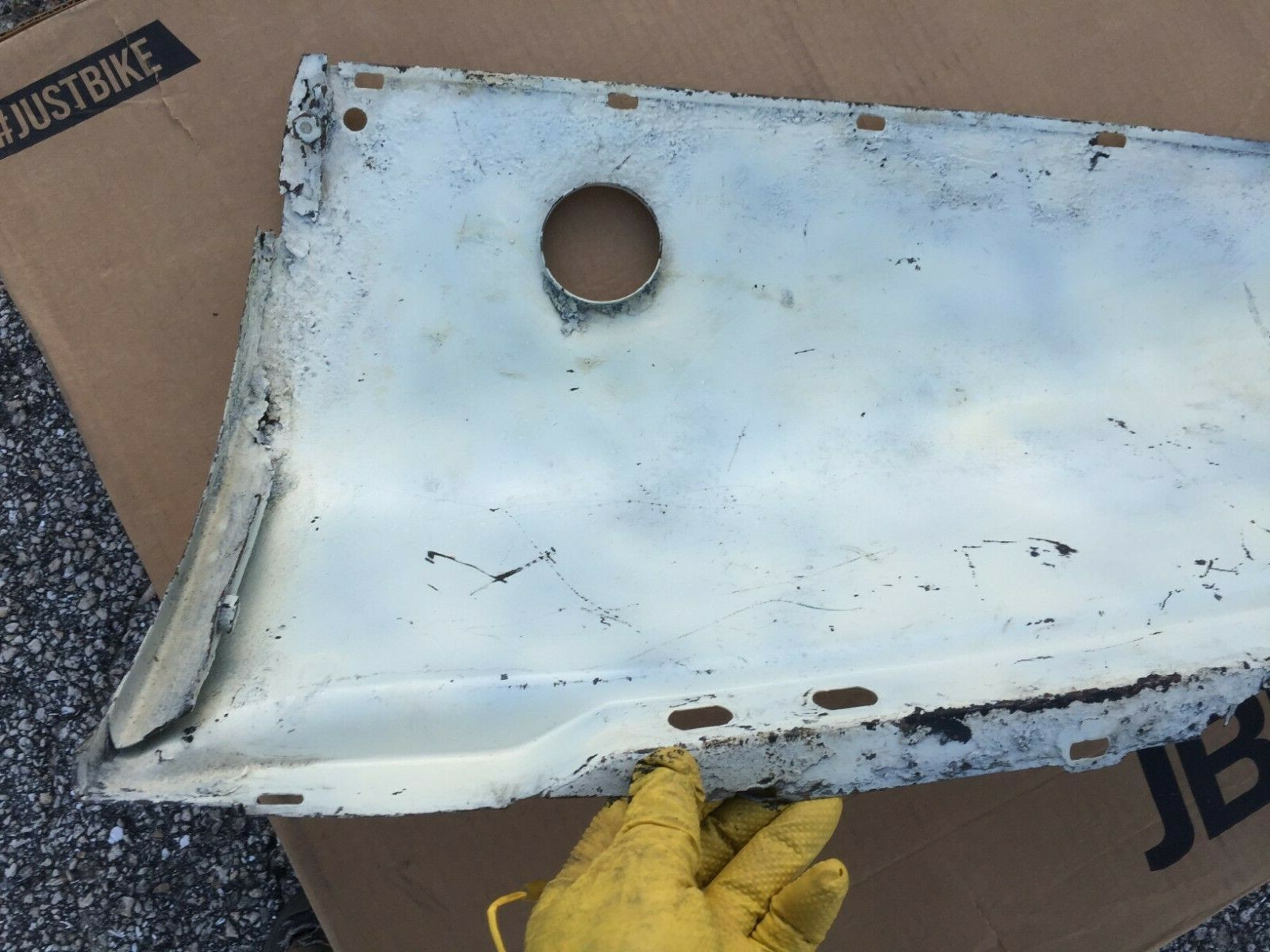 Jaguar XJ6 series 2 and series 3 Left Rear Lower Valance below Bumper ...