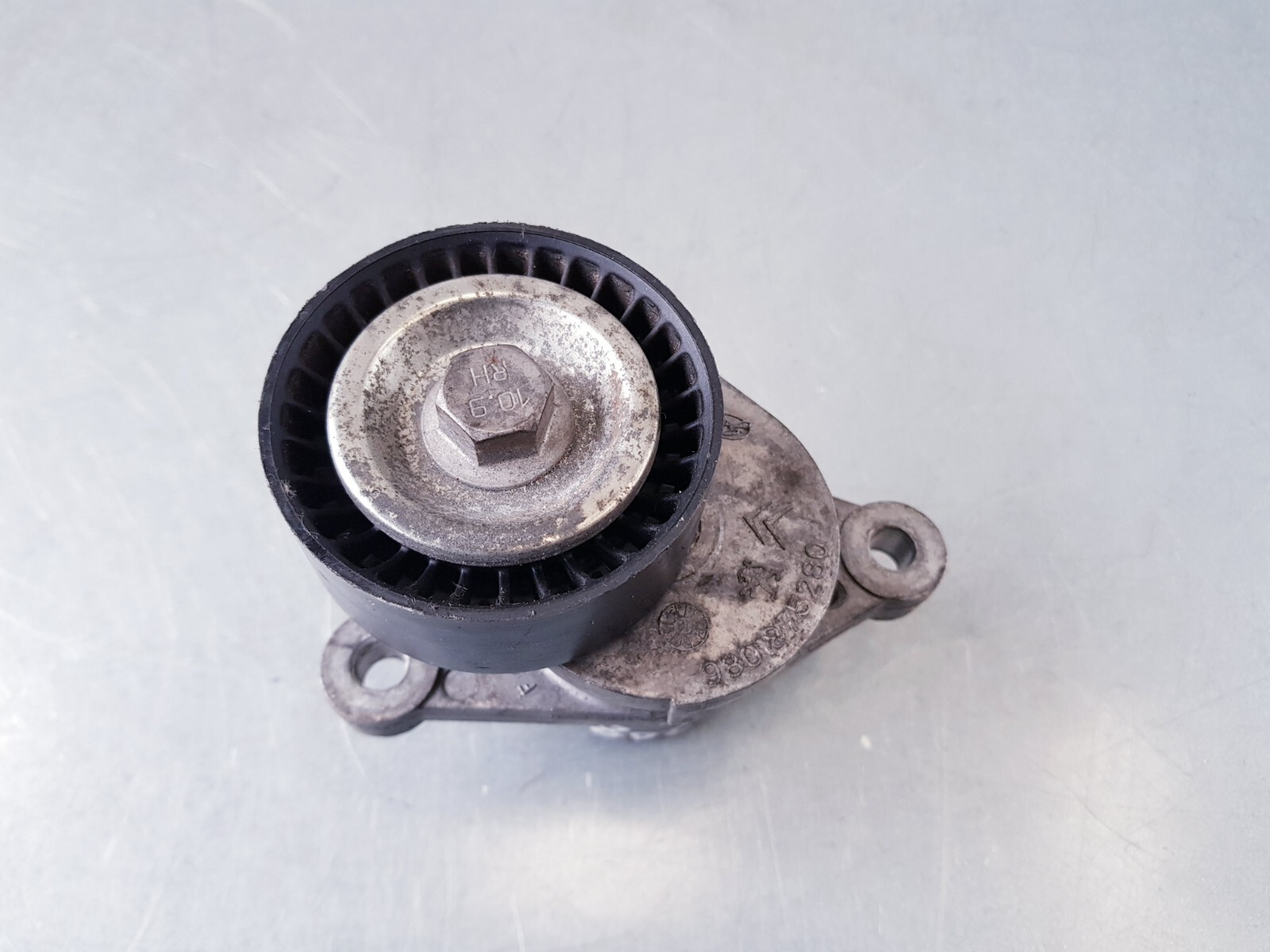PEUGEOT 208 1.6 HDI MANUAL 2012-2018 AUXILIARY BELT TENSIONER PULLEY ...