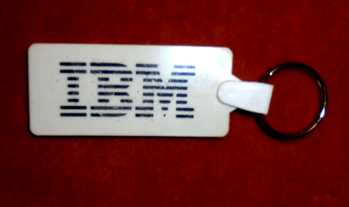 Porte-clés key ring I B M - IBM - ordinateur ... informatique .... | eBay